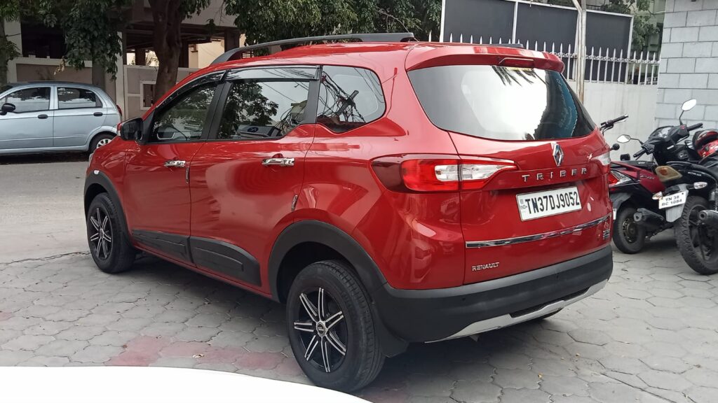 2020 Renault Triber RXT EASY-R AMT - Sree Vaishnavi Carrs